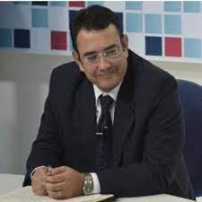 Las ambulancias están funcionando y tienen choferes dijo el Dr. Julio ...